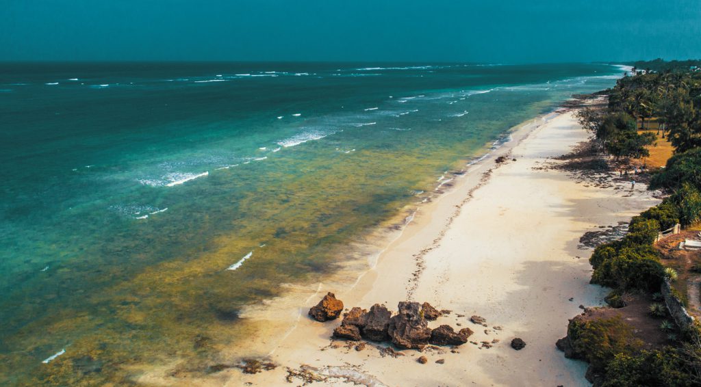 Diani Beach Travel Guide | Alfajiri Villas